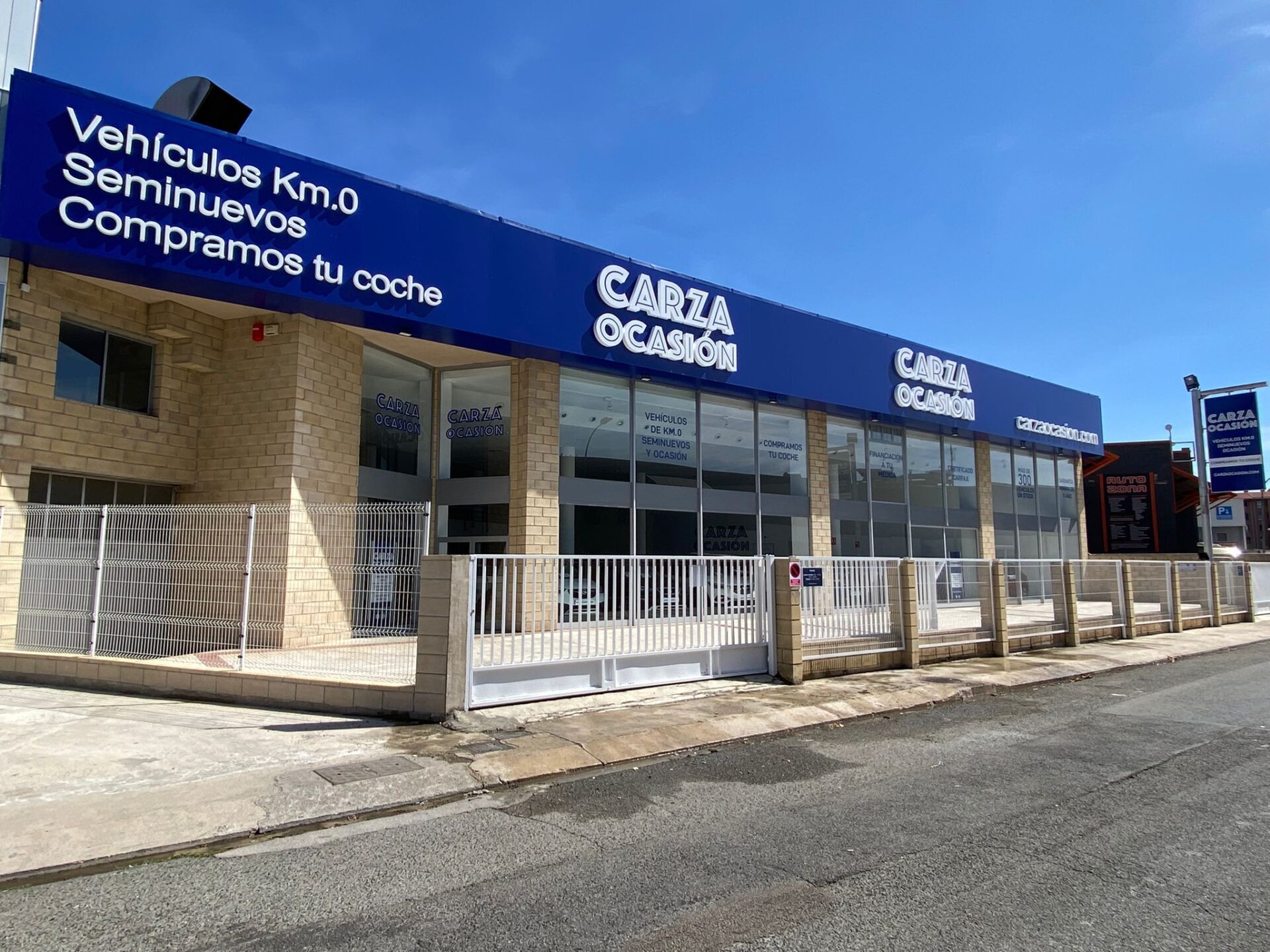 Carza Ocasión inaugura el nuevo concesionario de Burlada, Pamplona ...